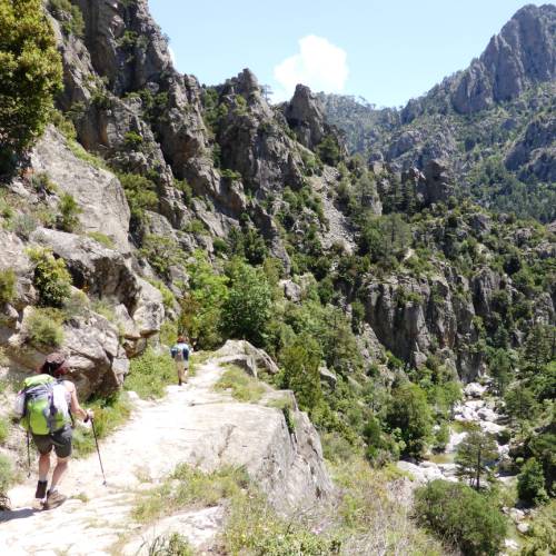 GR Route Walking Tours Europe | GR Trail Hikes | UTracks