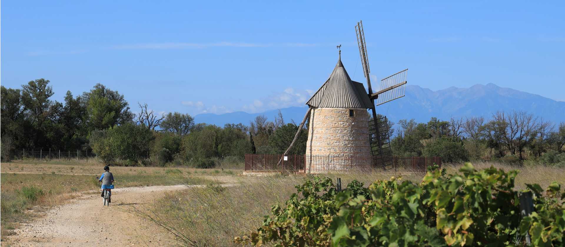 Catalonia Biking holiday |Catalan Cycling tour & Vacation Spain